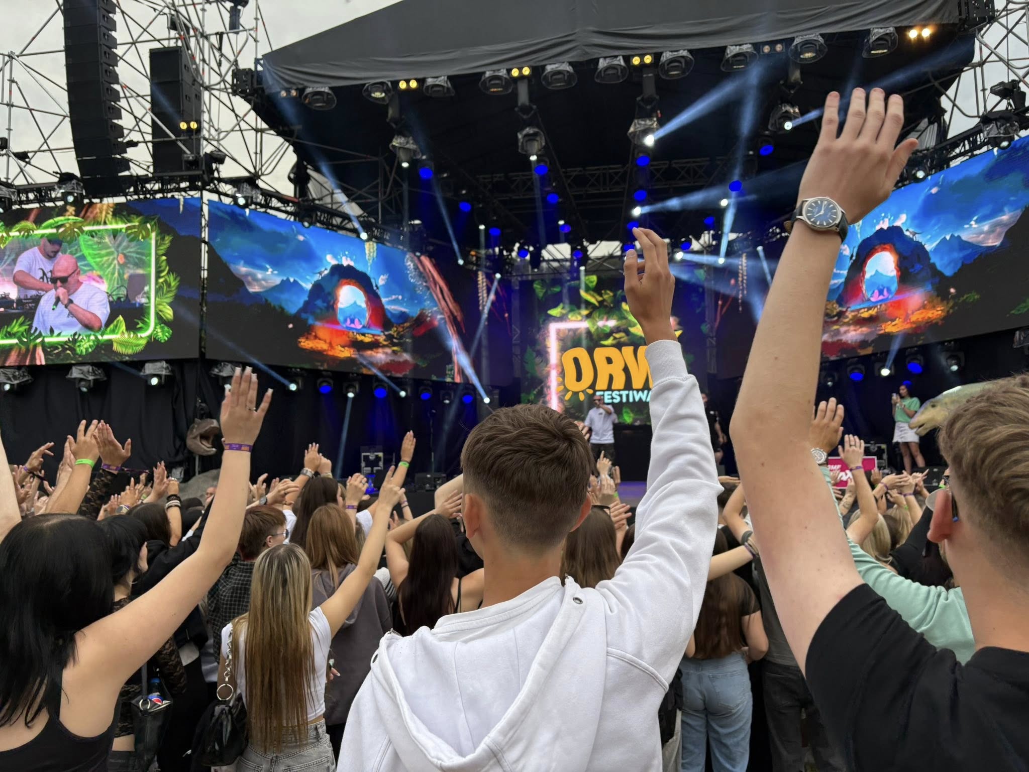 Uczestnicy ORW Festiwalu oficjalnie rozpoczęli tegoroczne wakacje ...